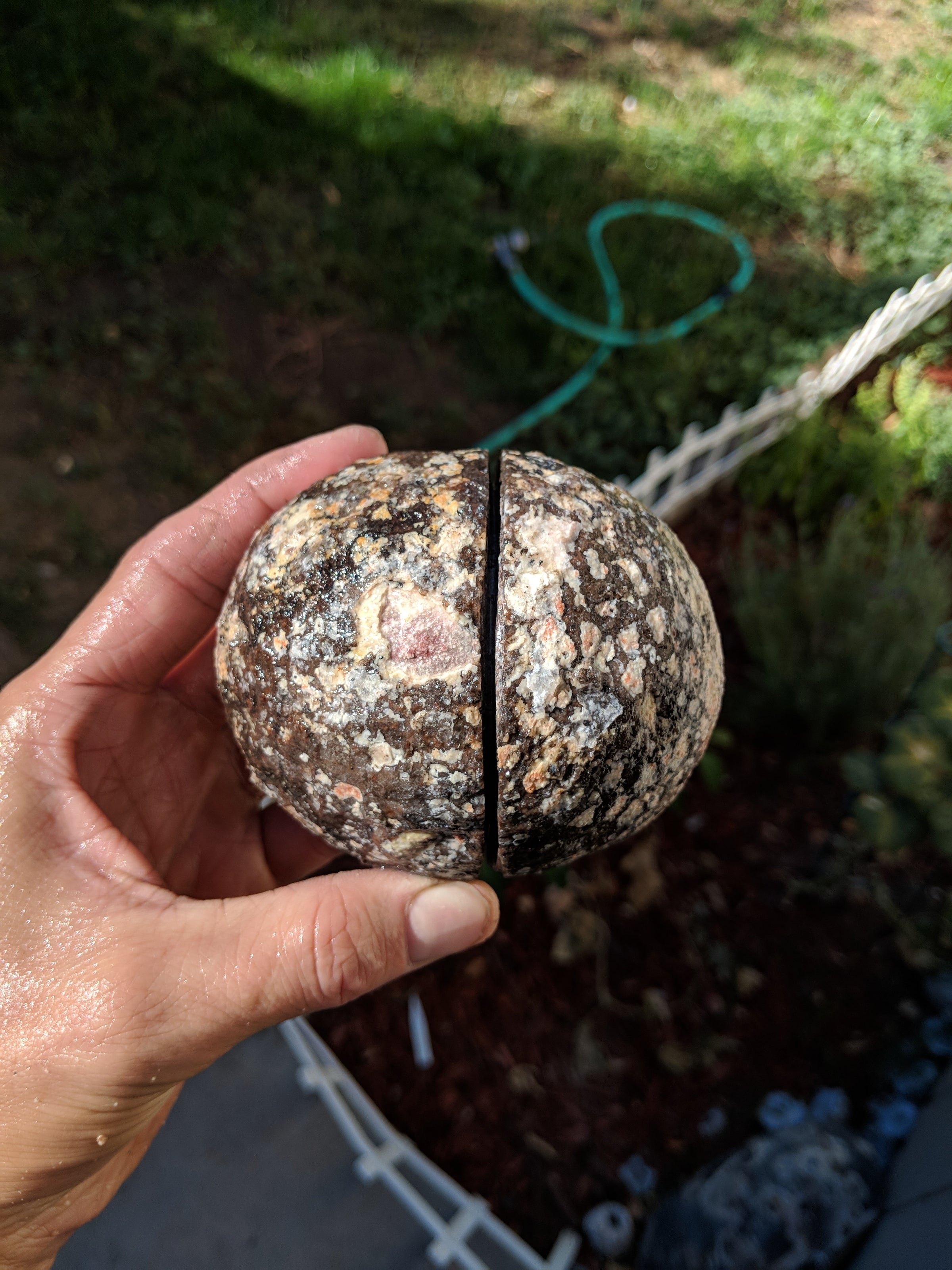 Crack your own Mexican Geodes | The Geode Guys